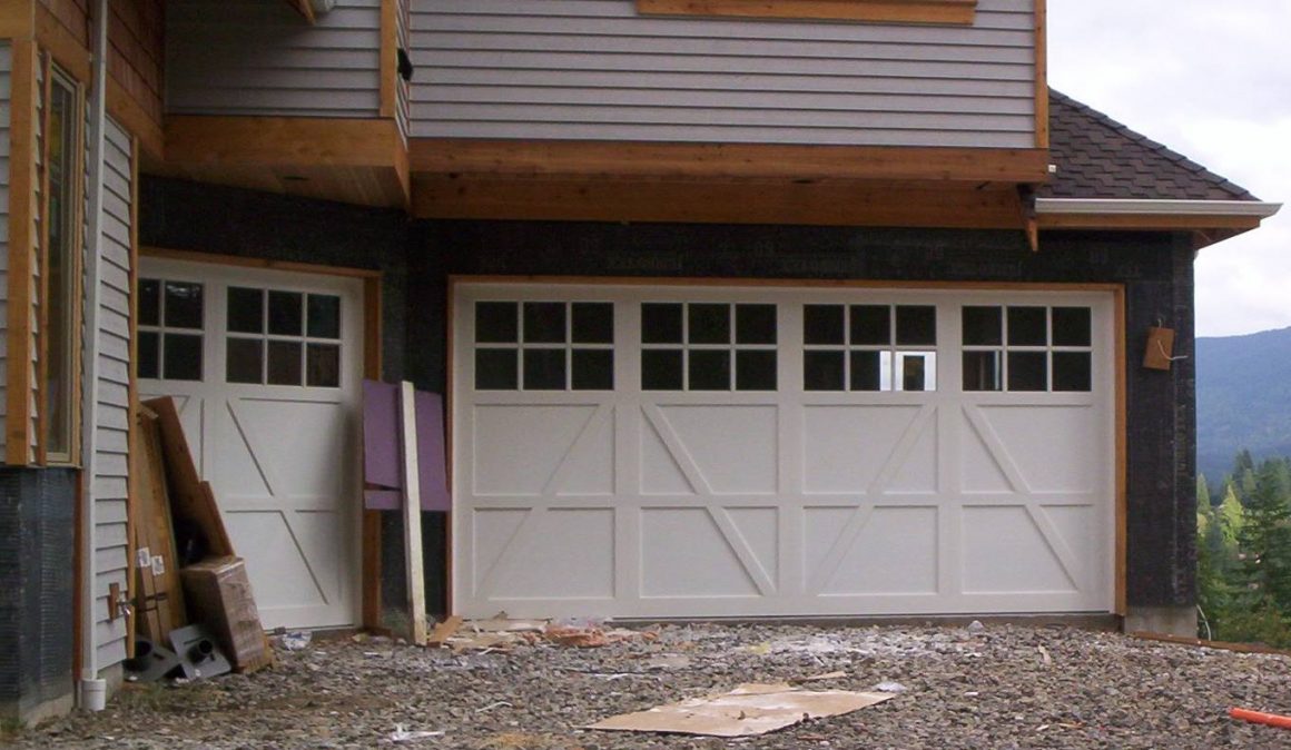 Infinity Classic | Garage Door Style | DistribuDoors